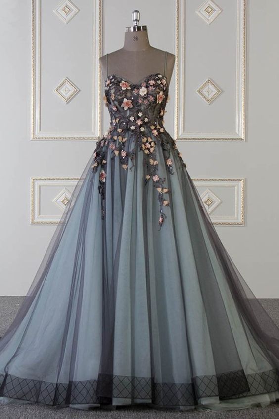 Spring Sweetheart Neck A-line Customize Long Tulle Flower Appliqué ...