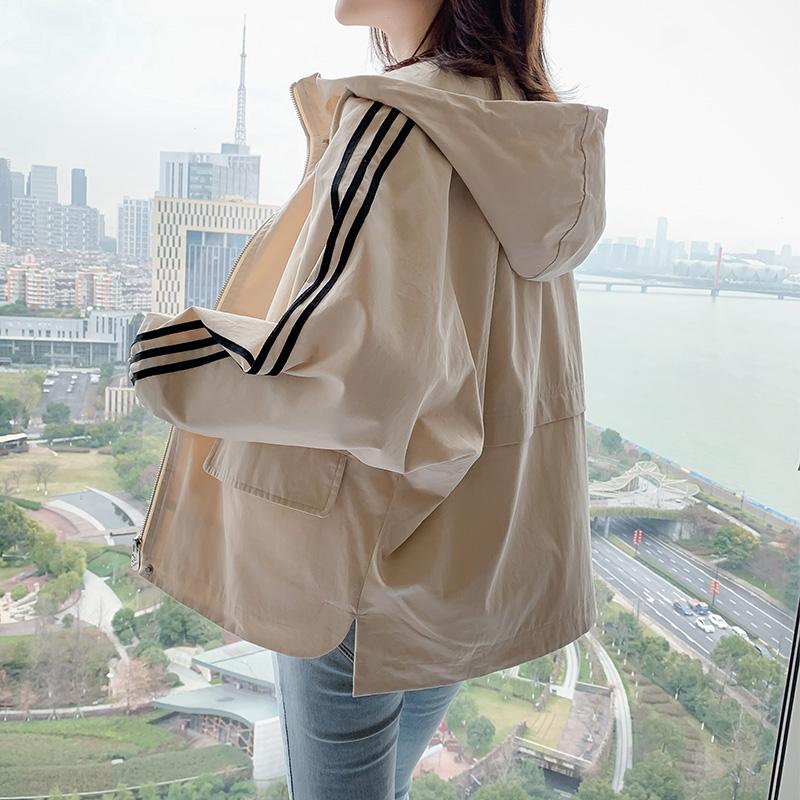 Simple Long-sleeved Coat on Luulla